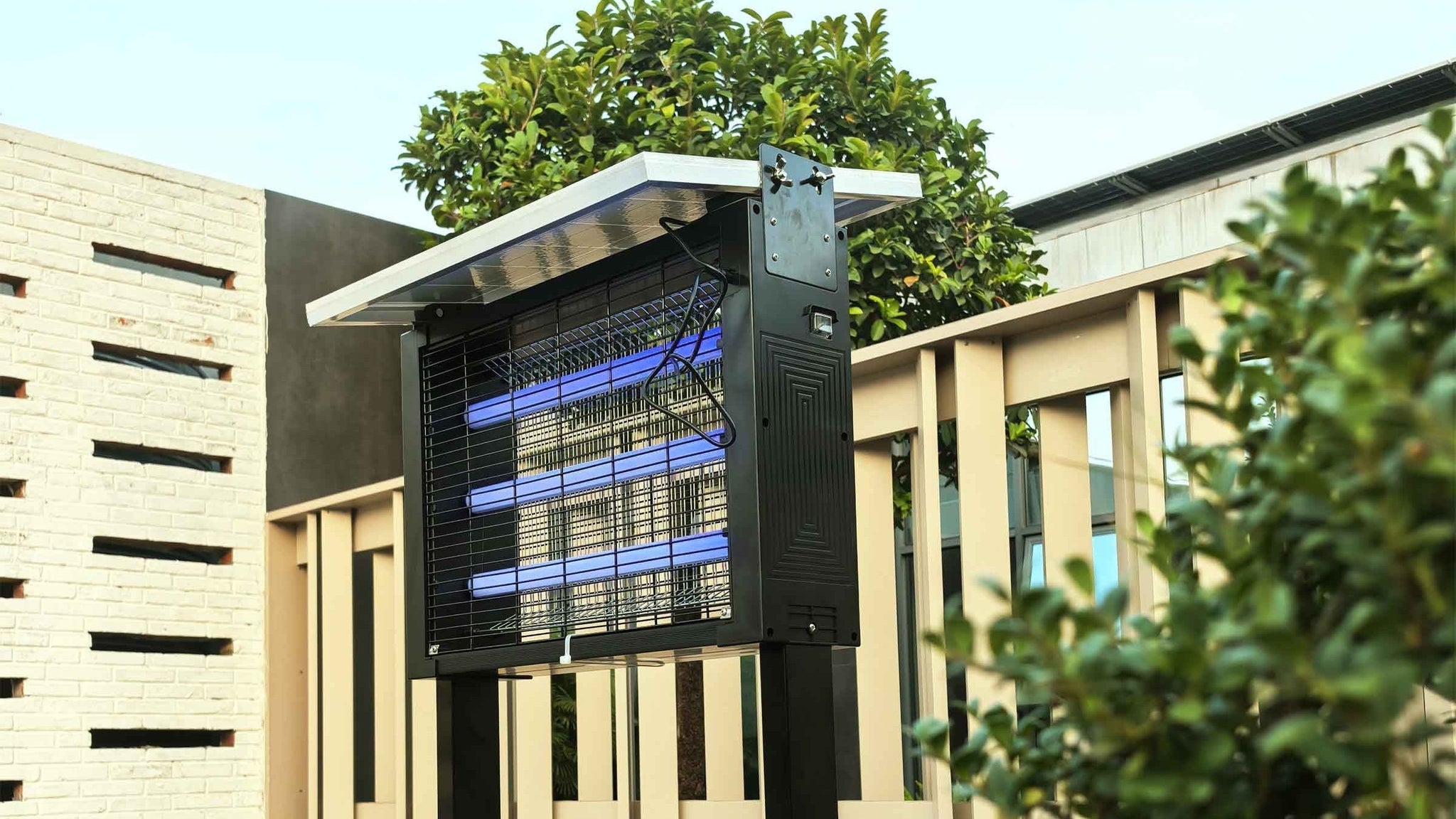 Solar Bug Zapper Light: Your Complete Guide to Mosquito-Free Outdoor L