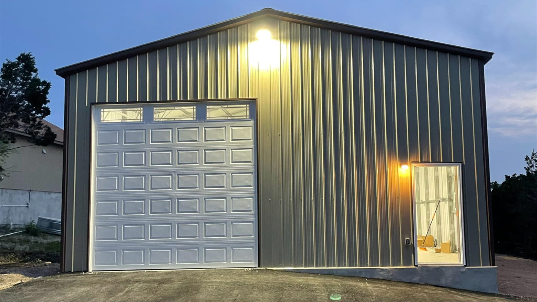 Hykoont GC377 UFO LED High Bay Lights Review: Transform Your Space Wit