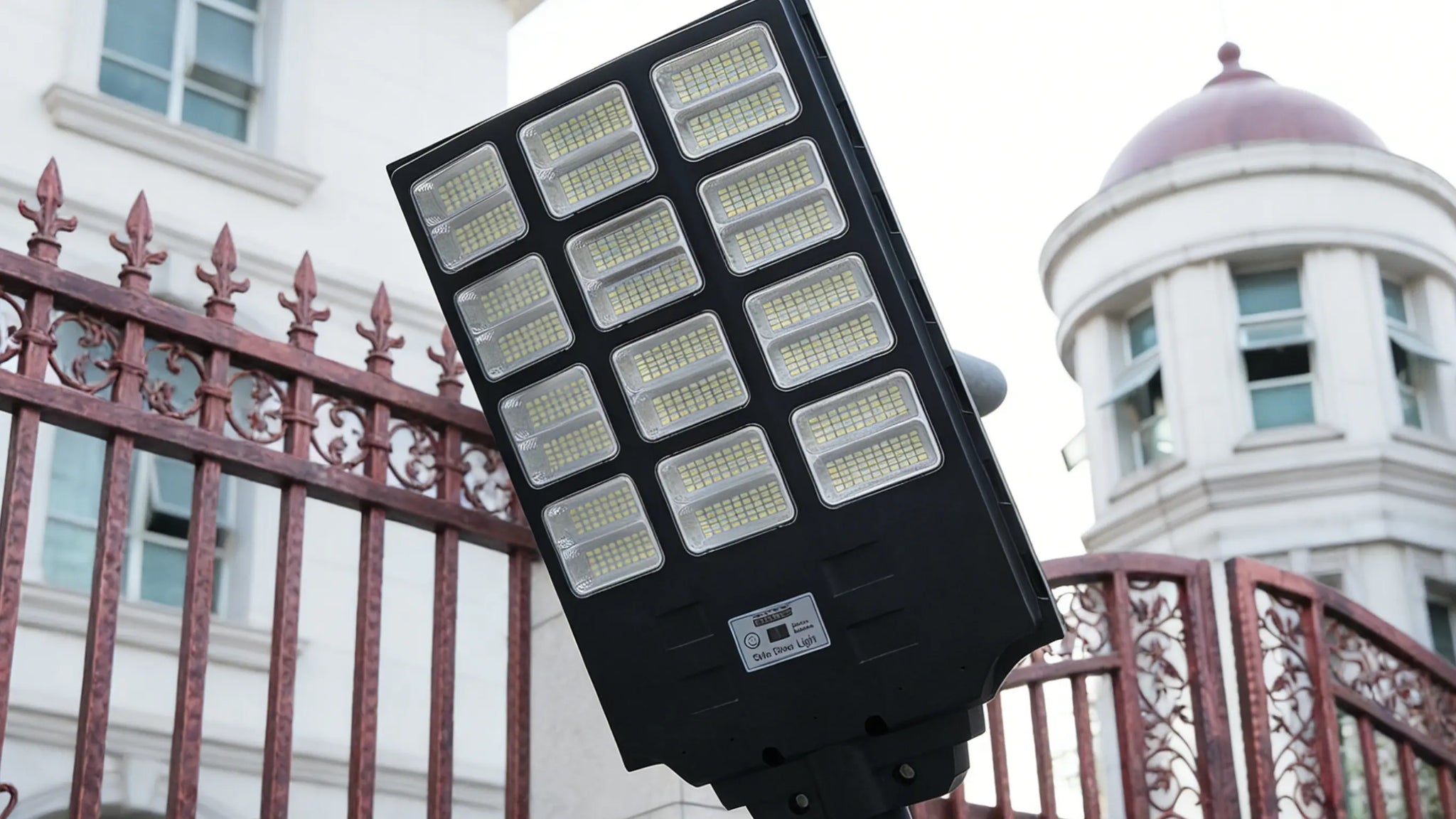 How Integrated Solar Street Lights Work: Complete Guide to Panels ...